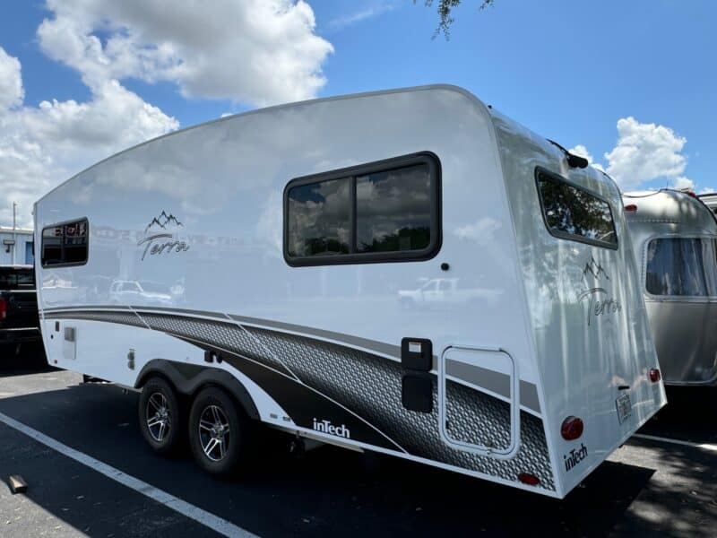 2023 26' Intech Willow (formerly Terra Oasis) For Sale In Winter Garden ...