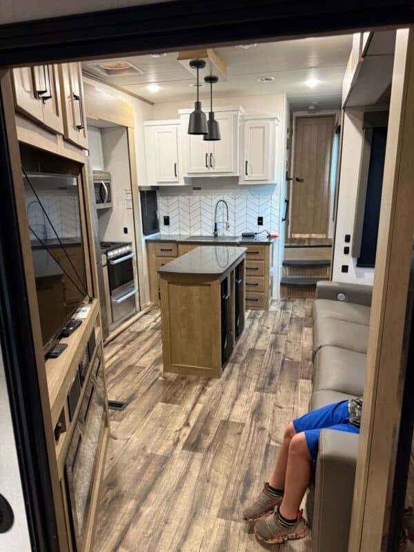 2021 44' Keystone Raptor 415 For Sale In Blackstone, Virginia - Trailer ...