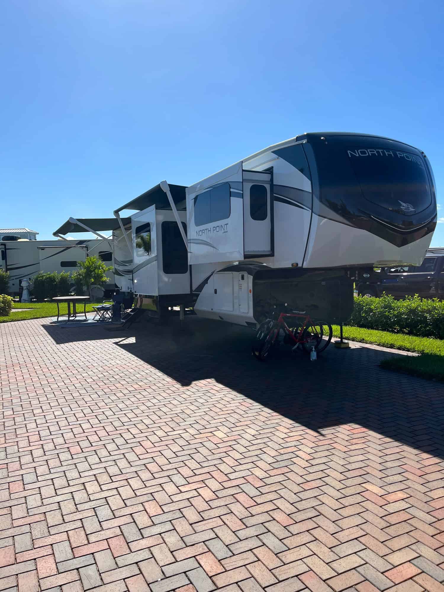 2022 44' Northpointe 382FLRB For Sale In Palmetto, Florida - Trailer Viewer